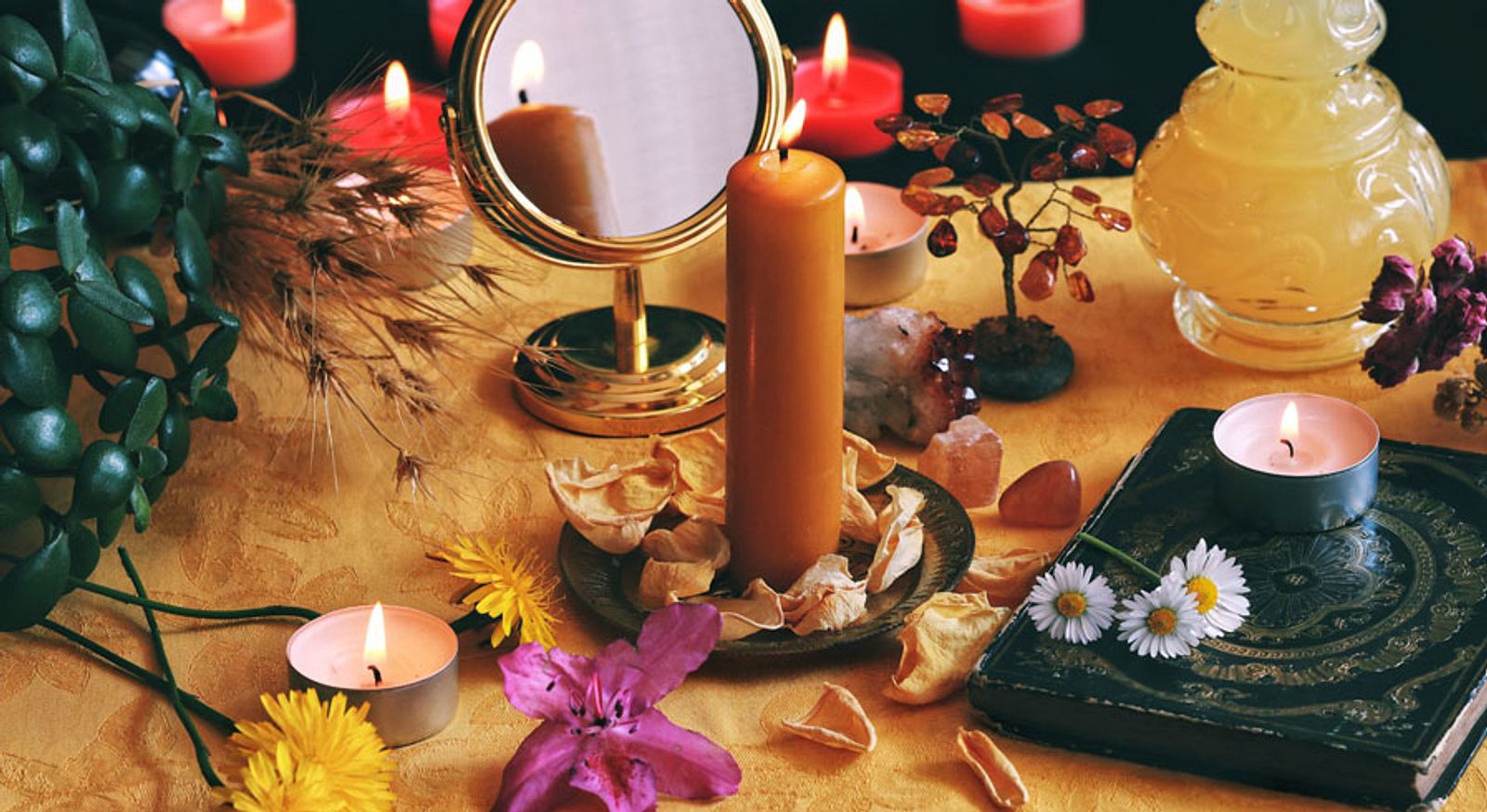 Die Magie der Kerze | happinez